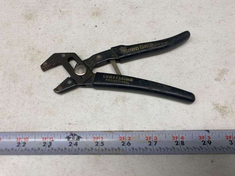 CRAFTSMAN ROBO GRIP PLIERS - Isabell Auction