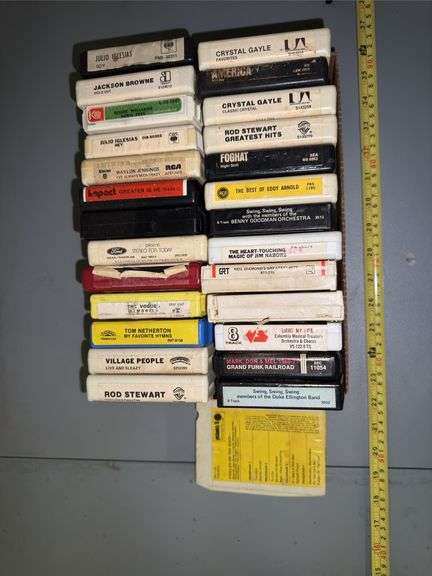 ASSORTED 8-TRACKS - Isabell Auction