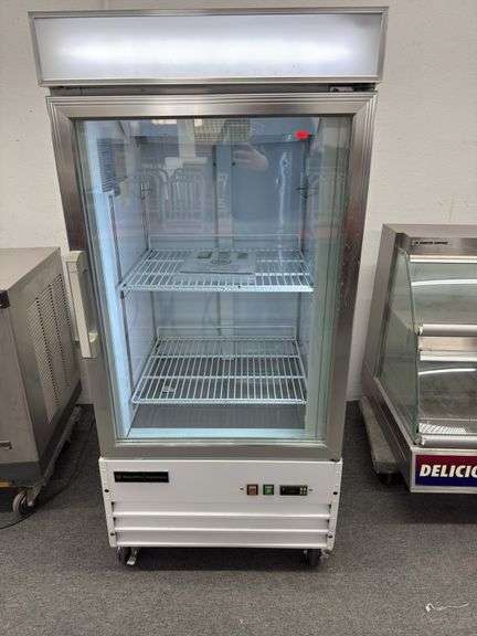 METALFRIO REFRIGERATOR/FREEZER 27”W 26”D 60”T - Isabell Auction