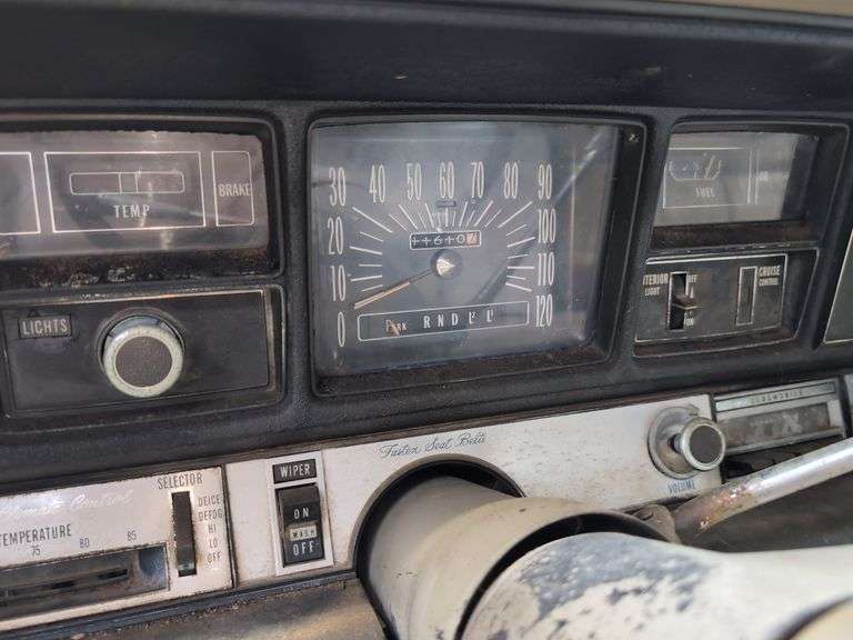 (OUT) 1969 BUICK ELECTRA 225 ( ENGINE) (ODO SHOWING: 116,107 MILES ...