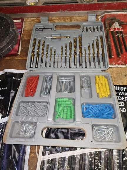 DRILL BIT/ANCHOR SET - Isabell Auction