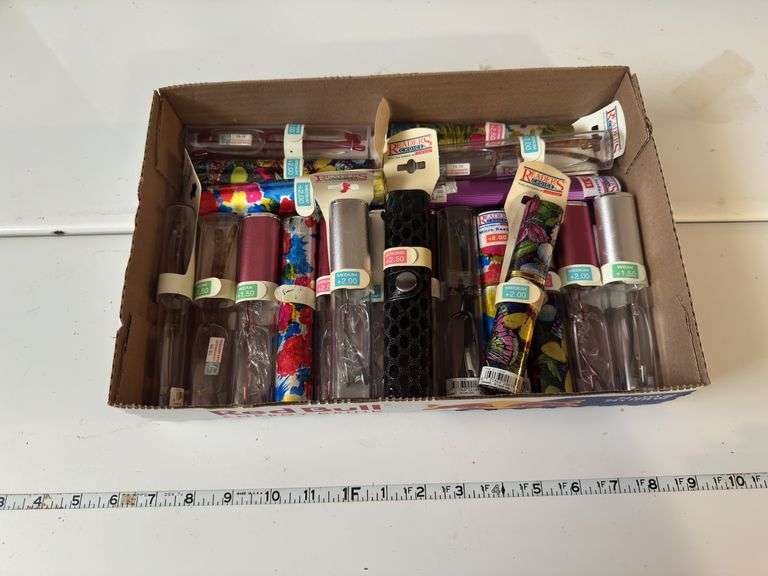 (BASE) ASSORTED READING GLASSES 1.50-2.75 - Isabell Auction