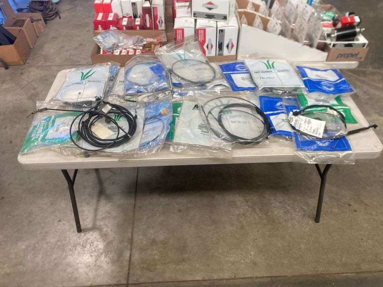 ASSORTED CABLE ASSEMBLIES - Isabell Auction