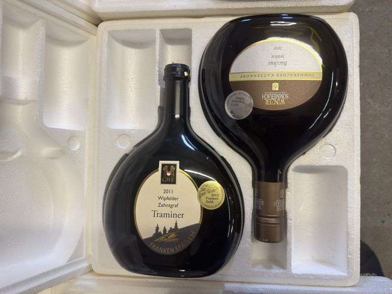 2-PC GERMAN COLLECTOR BOTTLES - Isabell Auction