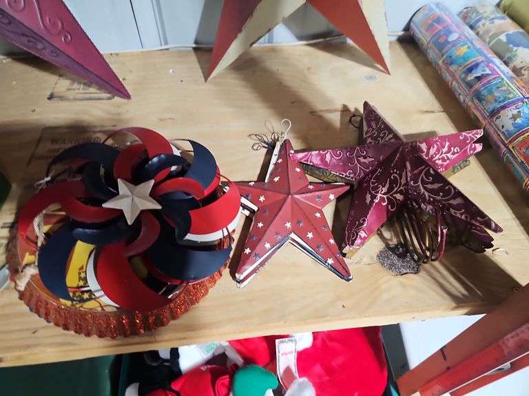 (BG) ASSORTED METAL STARS - Isabell Auction