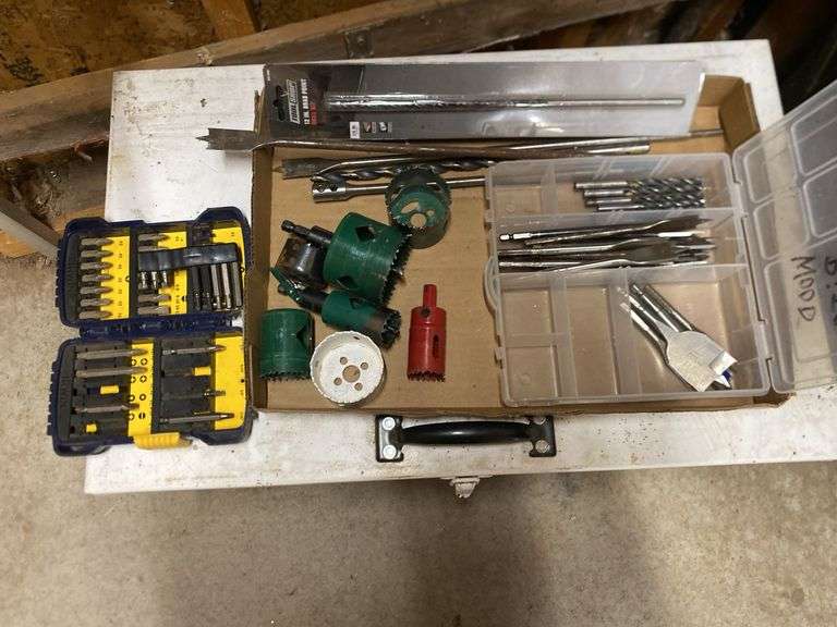 (SS) ASSORTED BITS - Isabell Auction