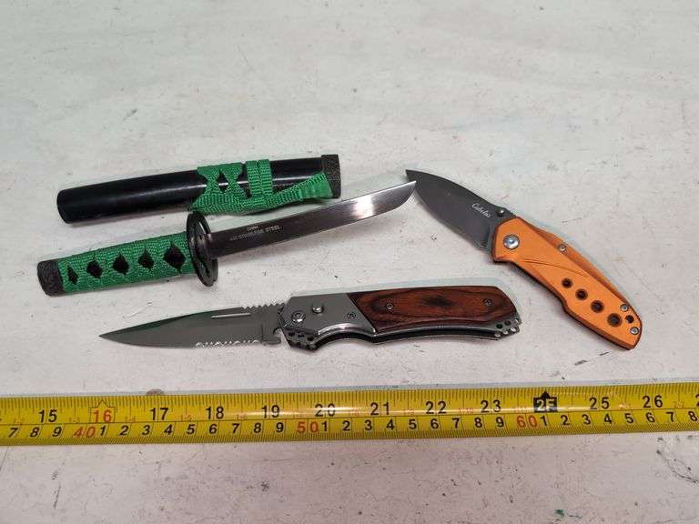 (2) FOLDING KNIVES & MINI SWORD - Isabell Auction