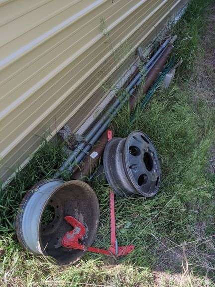 (OUT) ASST'D POLES/POSTS, WHEELS, PARTS - Isabell Auction