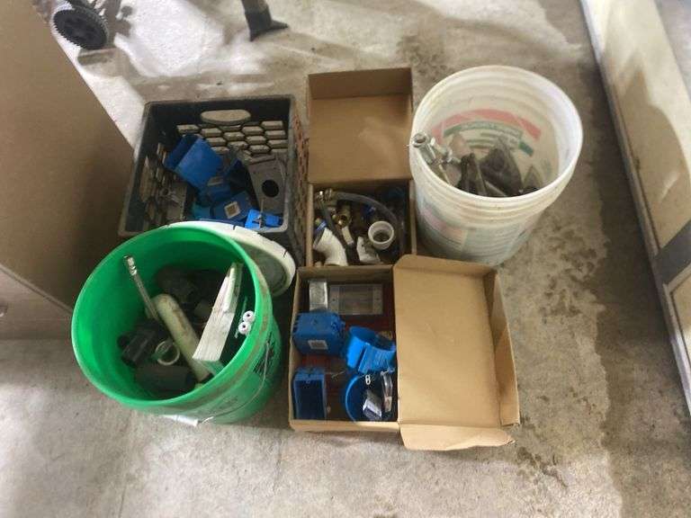(WG) ASSORTED ELECTRICAL, HARDWARE, ETC - Isabell Auction