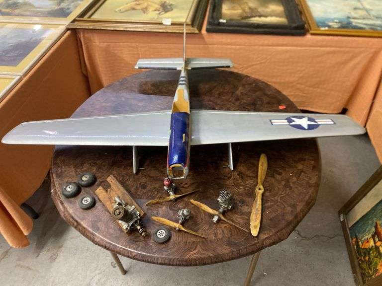 49” GAS POWERED MODEL PLANE/PARTS - Isabell Auction