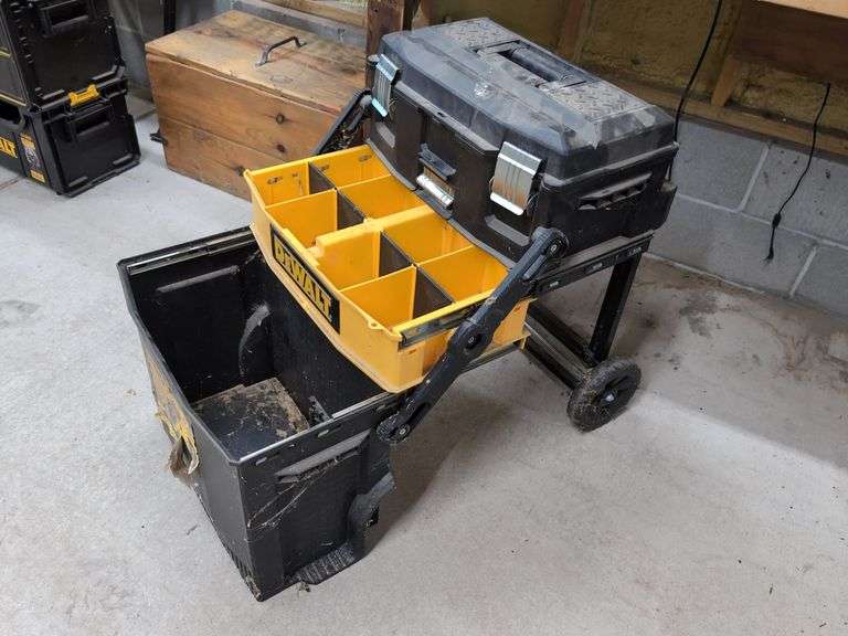 (EG) DEWALT MULTI-LEVEL WORKSHOP - Isabell Auction