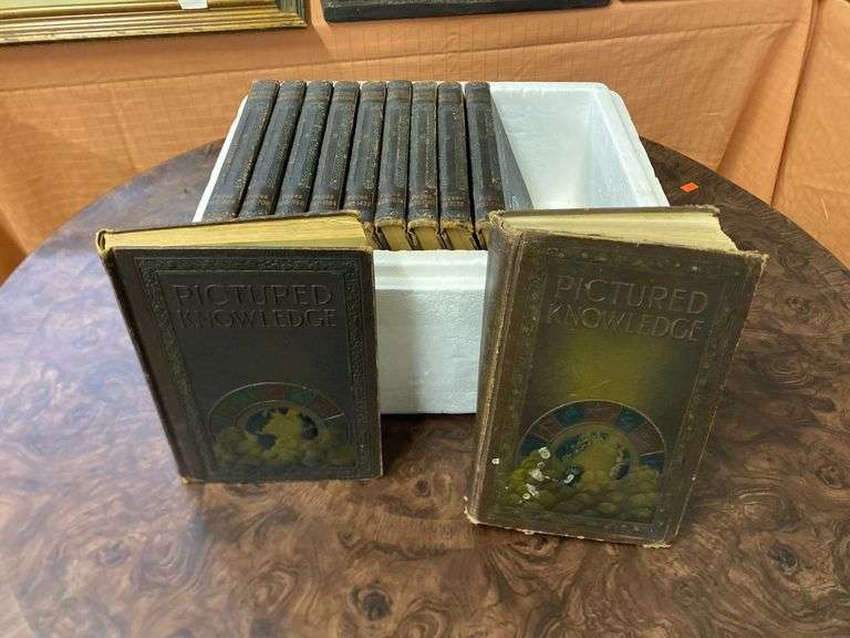 PICTURED KNOWLEDGE COPYRIGHT 1927 HARDBACK 10PC. BOOK SET - Isabell Auction