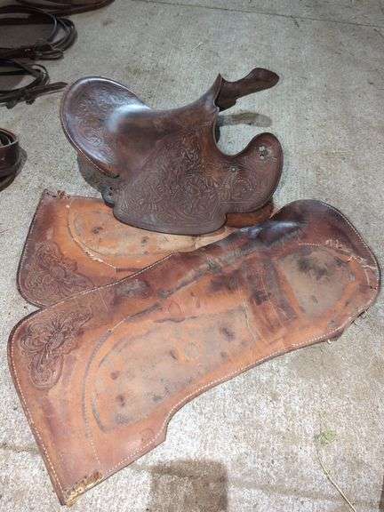 (BARN) ASST'D SADDLE LEATHER - Isabell Auction