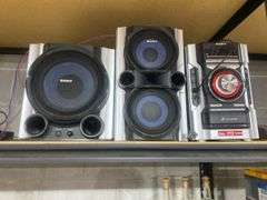 (WG) SONY 3 DISC CHANGER COMPONENT SYSTEM WITH SUBWOOFER AND SPEAKERS ...