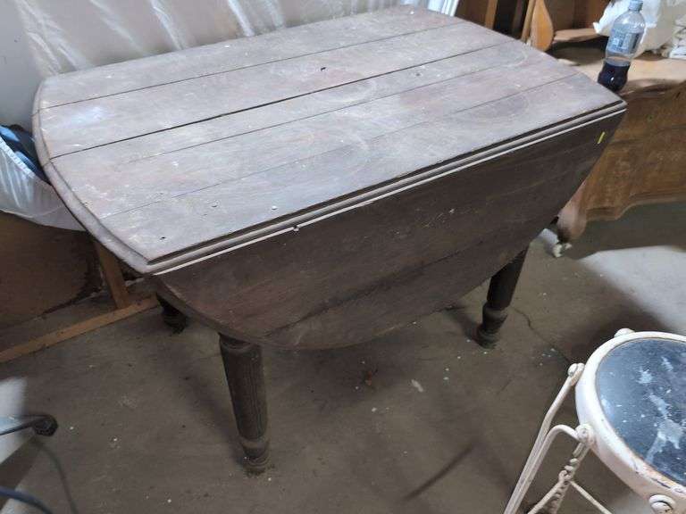 VINTAGE WOODEN DROP SIDE TABLE (27" X 41" X 28" TALL (AS PICTURED ...