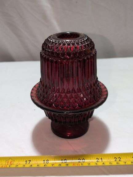 VINTAGE RUBY RED GLASSWARE FAIRY LAMP - Isabell Auction
