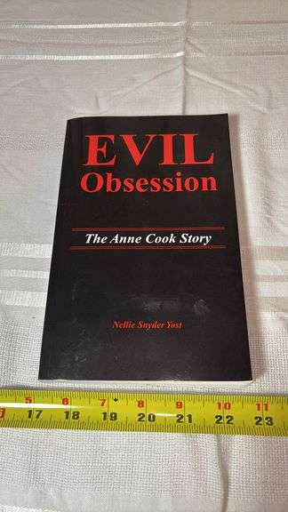 (K) EVIL OBSESSION BY NELLIE SNYDER YOST - Isabell Auction