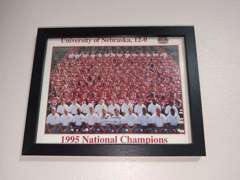 (LB) 1995 NEBRASKA HUSKERS NATIONAL CHAMPIONS FOOTBALL PICTURE IN FRAME ...