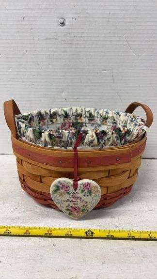 HANDWOVEN LONGABERGER BASKET - Isabell Auction