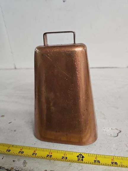 COPPER COWBELL - Isabell Auction