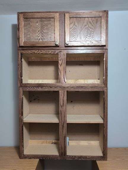 (LB) (3) ASST'D OAK FINISH UPPER WALL CABINETS ((1) WITH DOORS) (AS ...