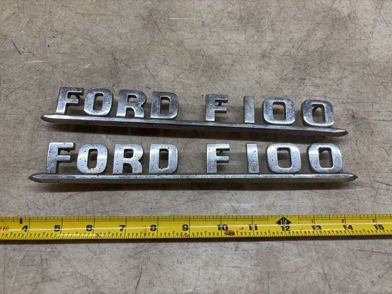 FORD F100 EMBLEMS - Isabell Auction