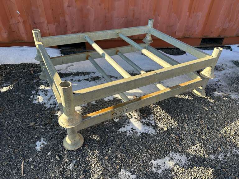 Pair of Scaffolding Stack Racks - Jardine Auctioneers