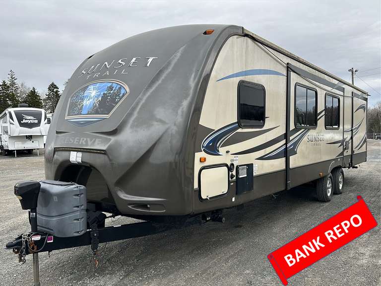 2013 Crossroads Sunset Trail Reserve 32BH - Jardine Auctioneers