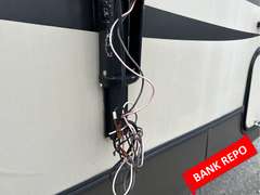 2013 Crossroads Sunset Trail Reserve 32BH - Jardine Auctioneers