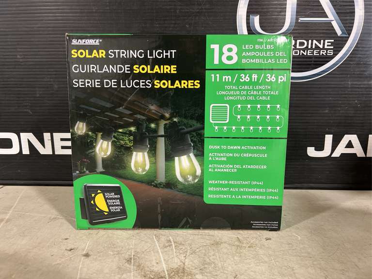 36 Ft Solar String Lights - Jardine Auctioneers