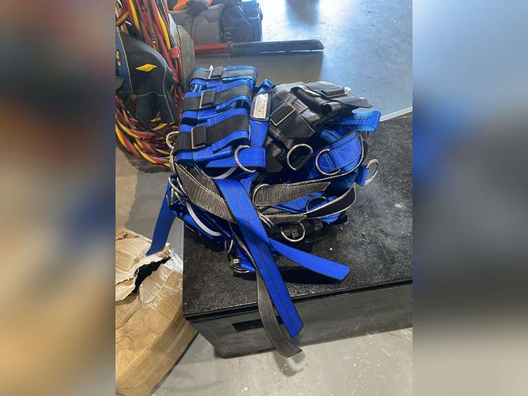 Brand New Diving Harness - Jardine Auctioneers