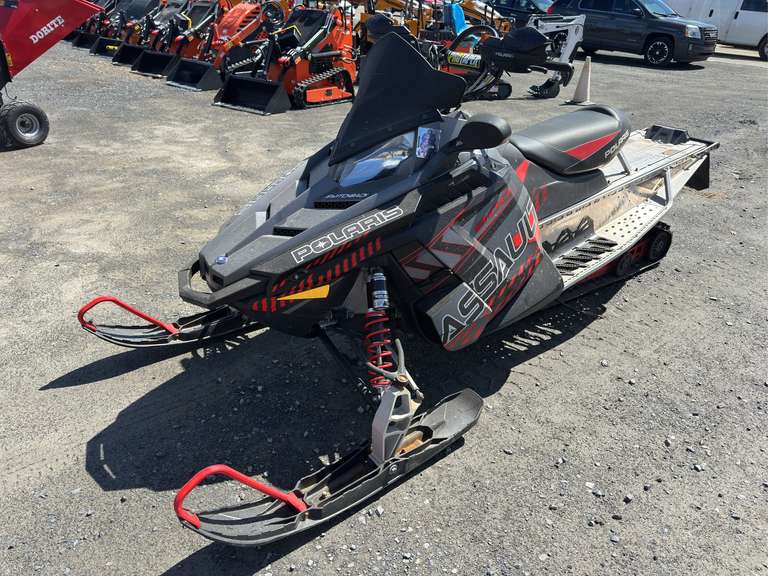 2014 Polaris Switchback Assault 800 144” - Jardine Auctioneers