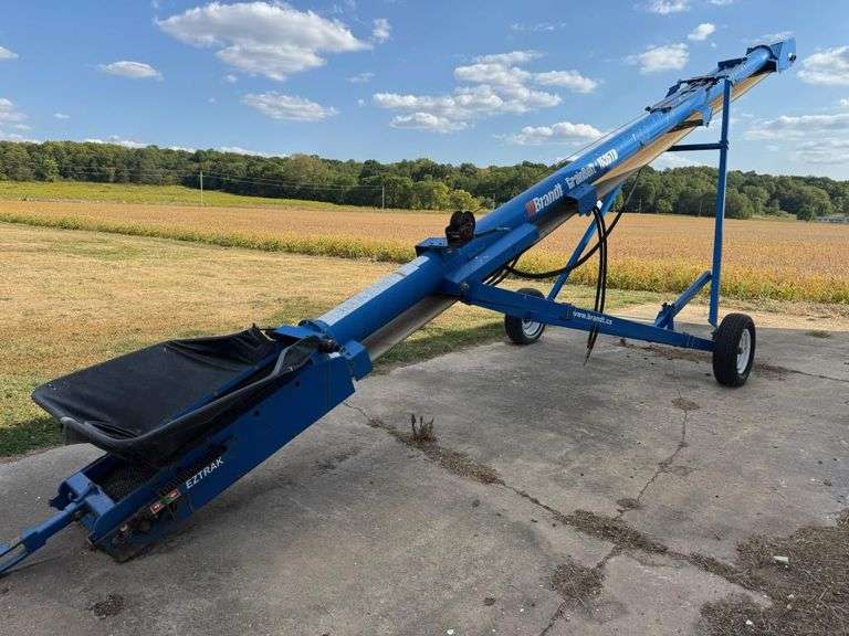 Brandt 1535TD Hydraulic Drive Belt Auger - Jeff Boone Auction and Realty