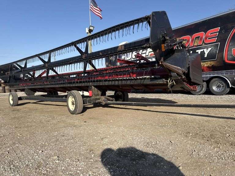J&M Header Cart - Jeff Boone Auction and Realty