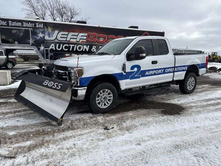 2019 Ford F250 Super Duty 4x4 W Boss V Blade - Jeff Boone Auction and ...