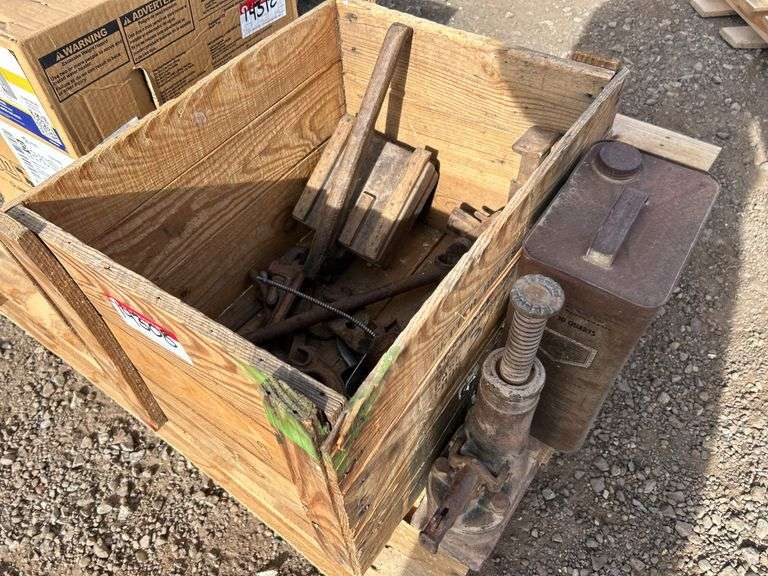 Crate of Tools - J&J Auctioneers LLC