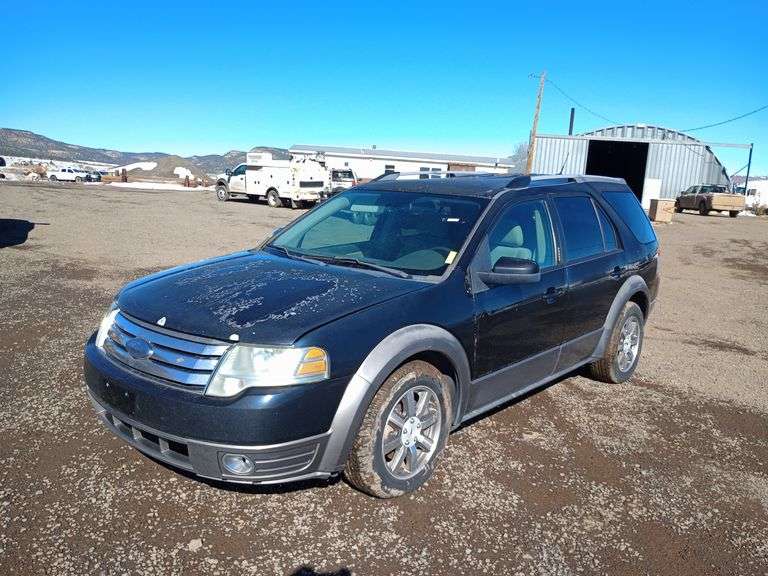 2007 Ford Taurus X SEL AWD SUV Raton N.M. - J&J Auctioneers LLC