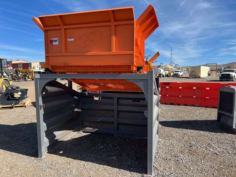 Single Deck Screen - J&J Auctioneers LLC