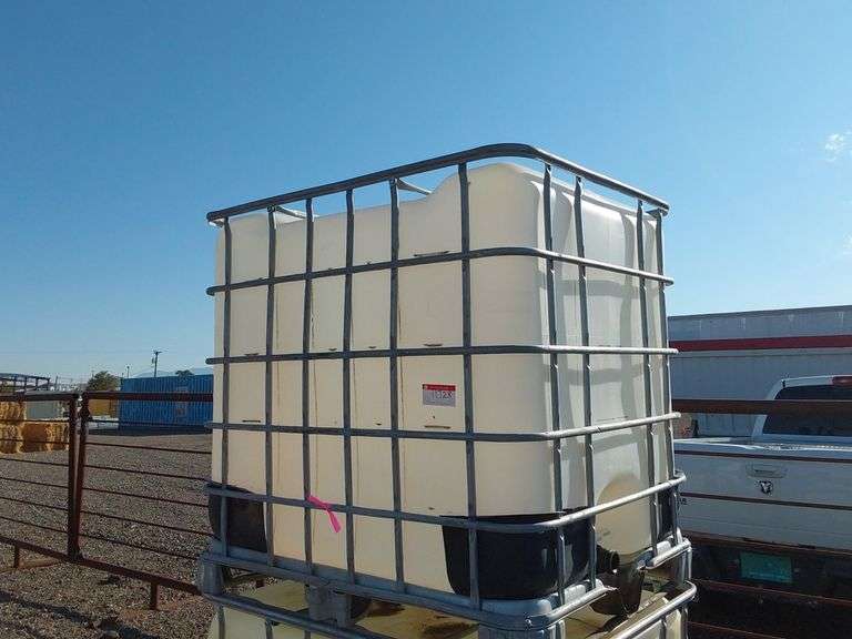 275 Gallon Water Tote Albuquerque N.M - J&J Auctioneers LLC