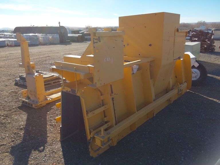 Gomaco Barrier Wall Mold - Albuquerque NM - J&J Auctioneers LLC