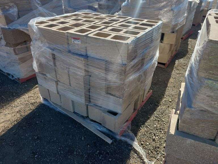 8x8x16 S1S1E El Paso Buff Block - Albuquerque NM - J&J Auctioneers LLC