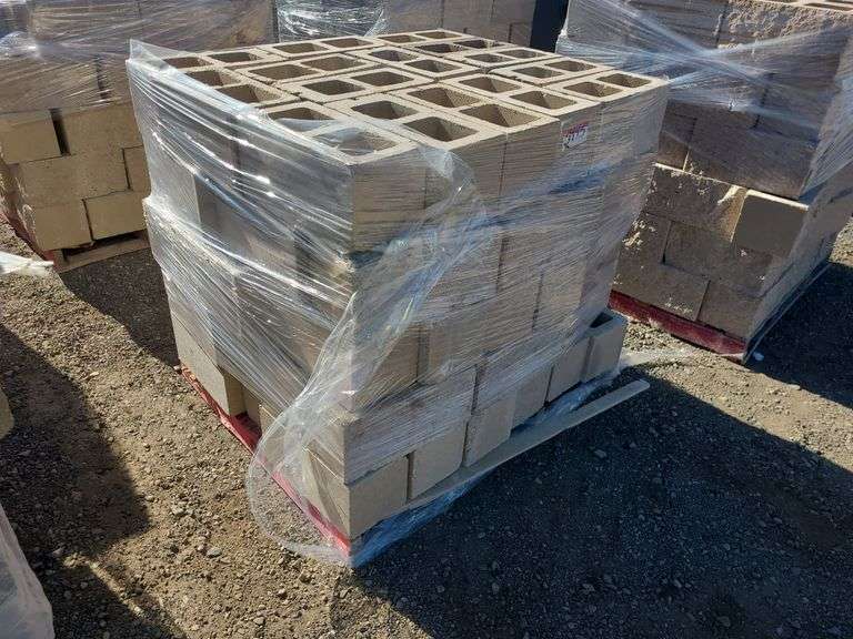8x8x16 S1S1E El Paso Buff Block - Albuquerque NM - J&J Auctioneers LLC