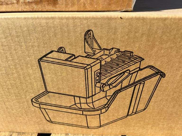 Qty (3) Ice Makers - Albuquerque NM - J&J Auctioneers LLC