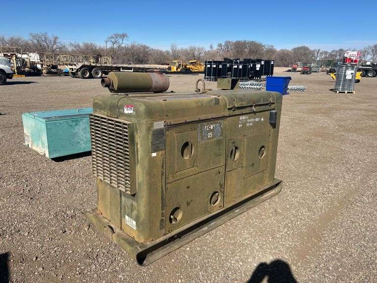 Kato 52MSSS Military 3 Phase Generator - Albuquerque NM - J&J ...