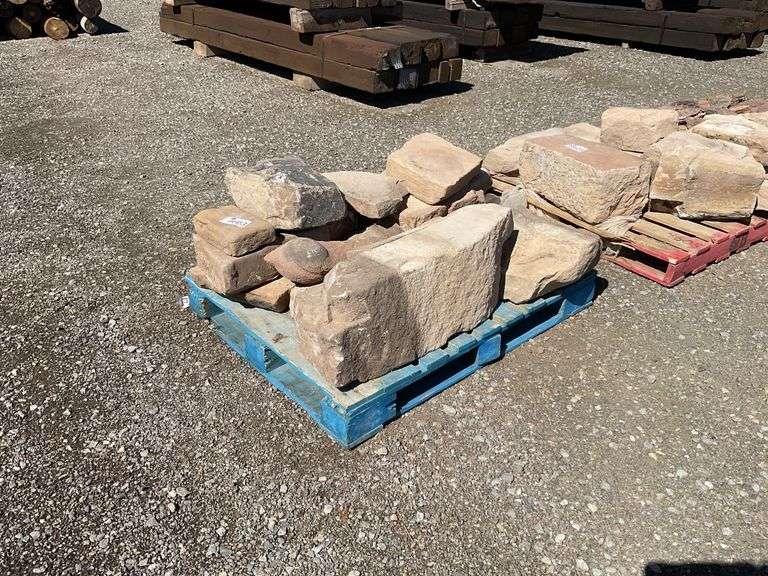Pallet Of Sand Stone Blocks - J&J Auctioneers LLC