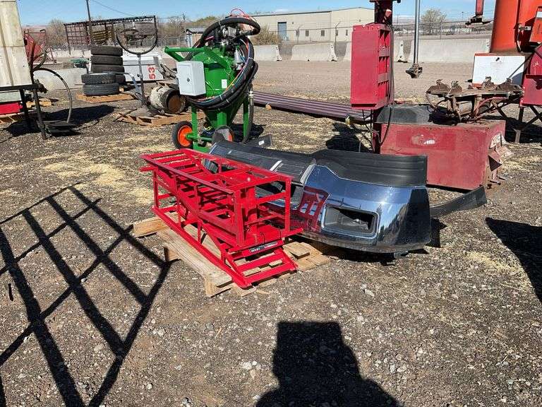 Bumper and Grill, 4 Ft. Metal Ramps - J&J Auctioneers LLC