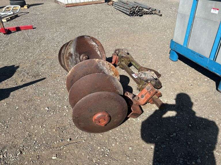 3 Point Border Disc - J&J Auctioneers LLC