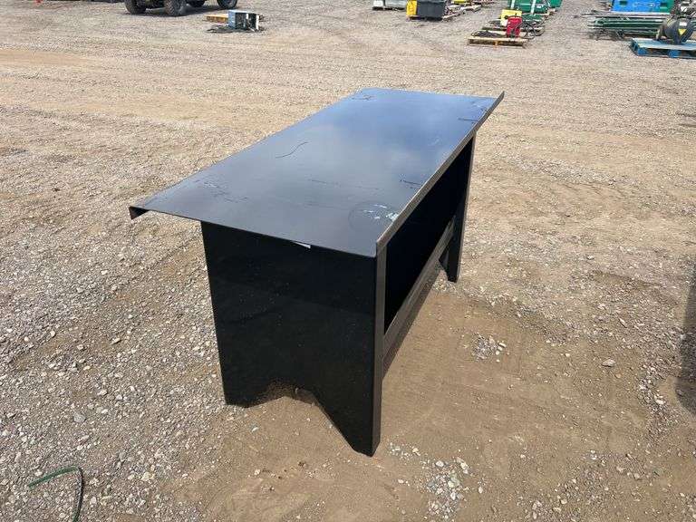 28in x 60in KC Workbench - J&J Auctioneers LLC