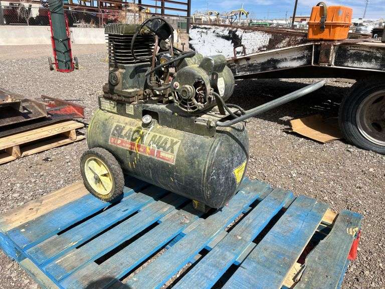 Black Max Air Compressor - J&J Auctioneers LLC