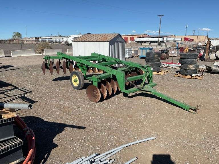 John Deere 10 Ft. Offset Disc - J&J Auctioneers LLC